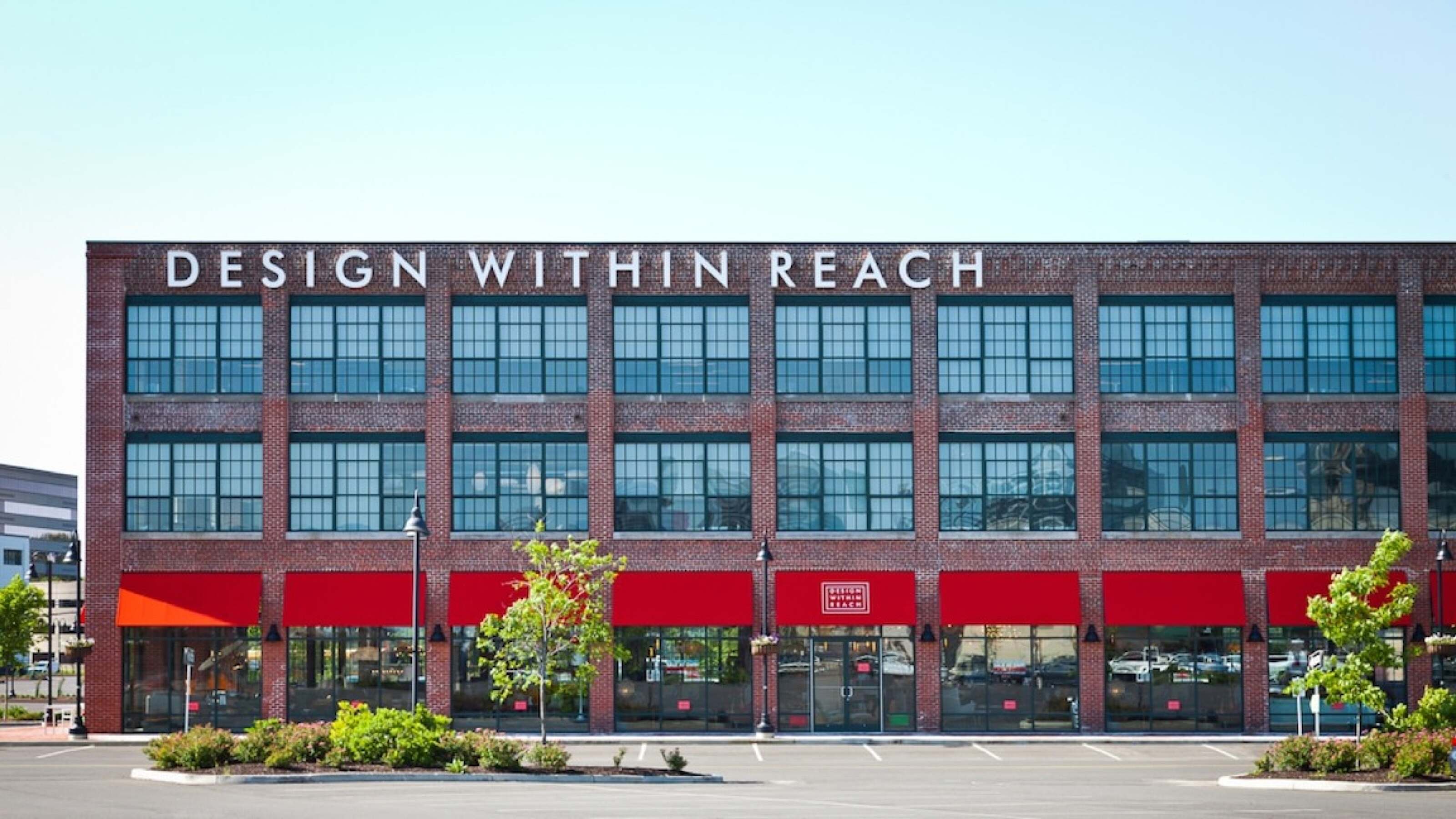 Design Within Reach | Contemporary Office Interiors