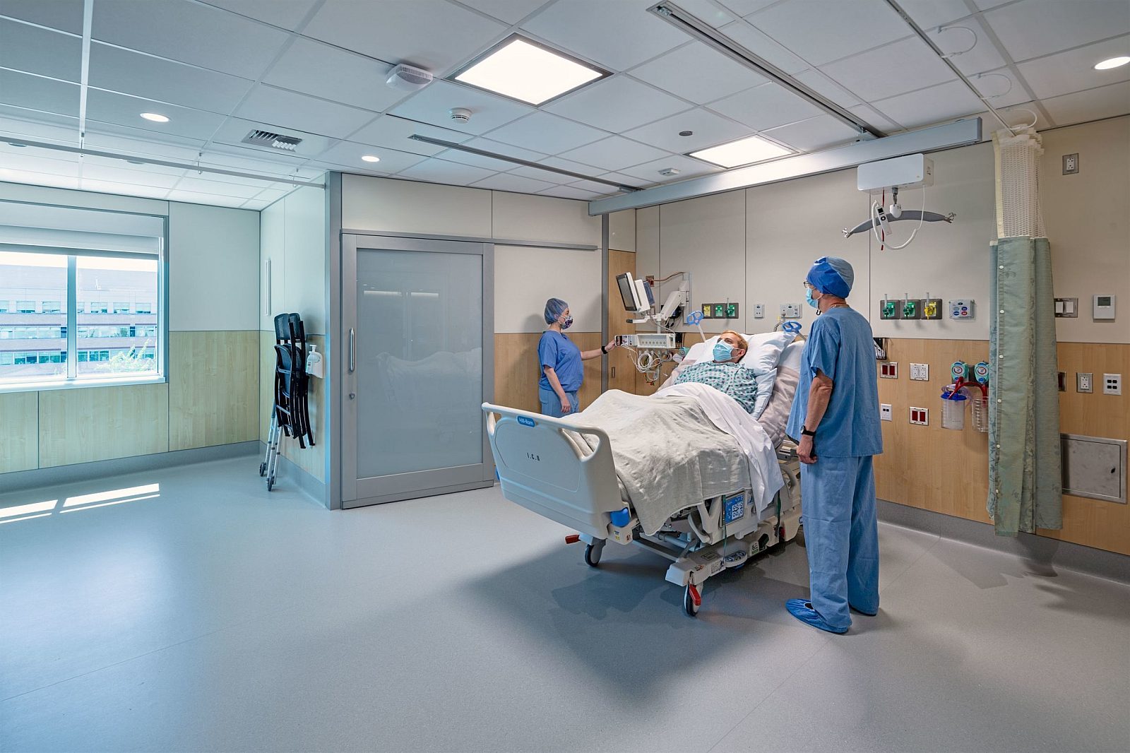 DIRTT 4" Solid Walls | Contemporary Office Interiors